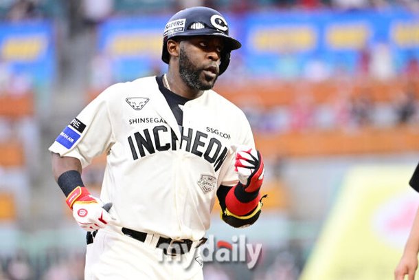 에레디아 결승포+앤더슨 157km 11K 괴력, SSG 패패패 탈출…롯데 4연승 실패, 윤성빈 157km+이민석 155km 위력 [MD인천] : 네이트 스포츠