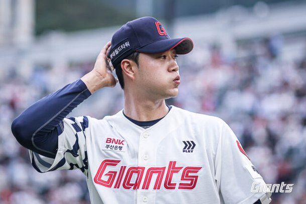 "야구 그만해야 된다는 생각으로" 그만큼 간절했던 기회…'159km' 롯데 파이어볼러 사전에 포기는 없다 [MD부산] : 네이트 스포츠