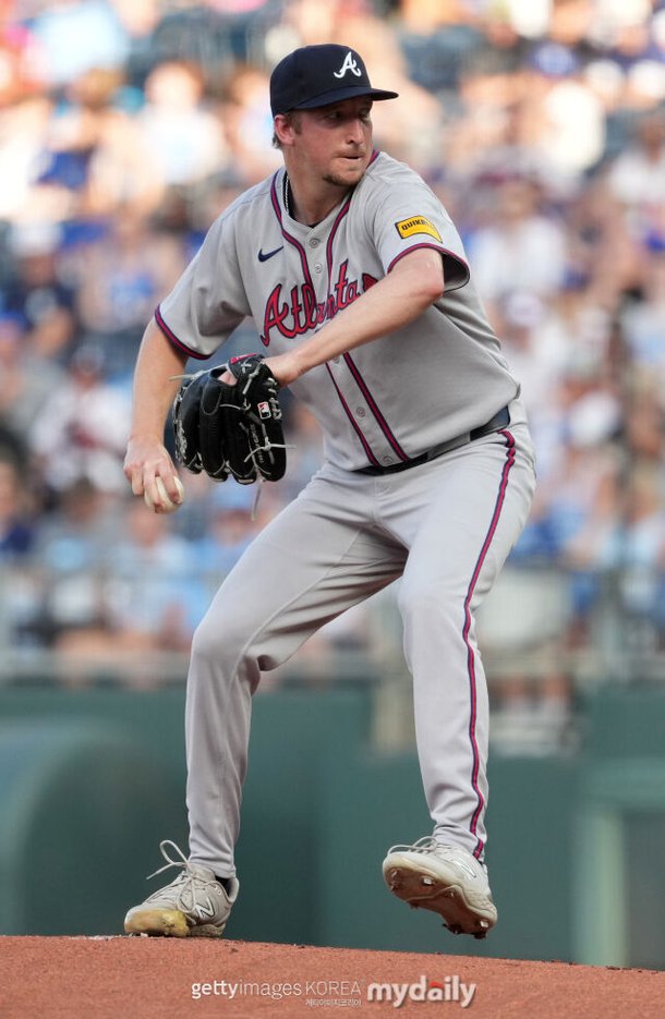 KBO 20승→ML 컴백→트레이드→방출…'11패' 페디 애틀랜타 데뷔전 어땠나, '홈런→4실점' KKK 153km 패전 : 네이트 스포츠