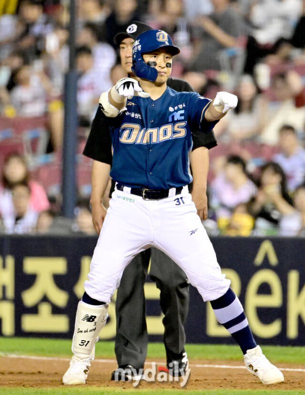 'KBO 최다안타 1위' 손아섭 전격 한화 이적…NC 2026 신인 3R 지명권+현금 3억원 받는다 [공식발표] : 네이트 스포츠