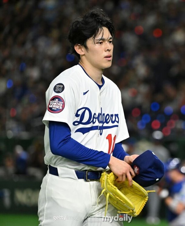 최고 159km 찍었지만, 들쭉날쭉한 구속+제구…'여전히 불안' 사사키 3⅔이닝 3실점, ML 콜업 가능할까? : 네이트 스포츠