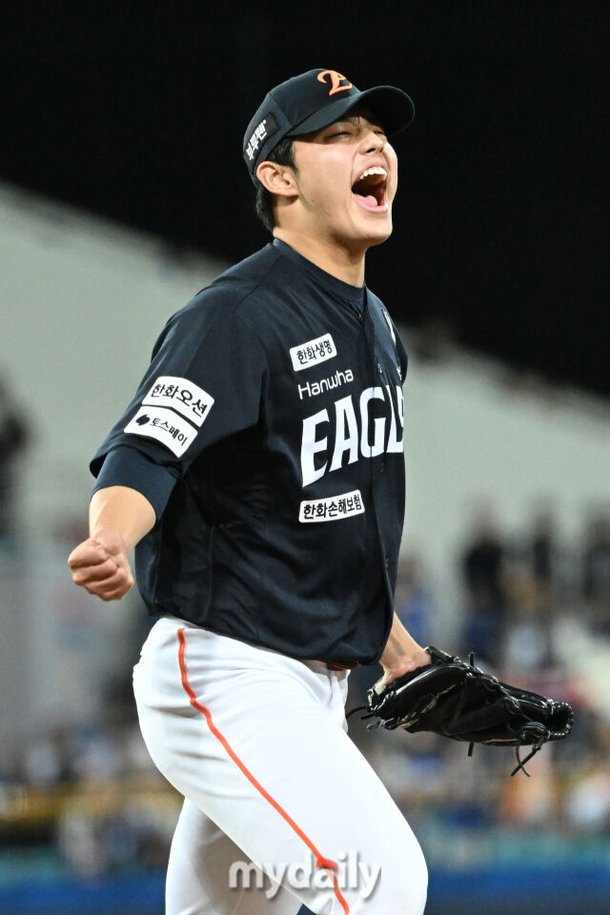 4이닝 KKKKKK 무실점! 대전왕자가 선보인 압권의 피칭…김경문의 '뒤' 없는 승부수 적중했다 [MD대구 PO3] : 네이트 스포츠