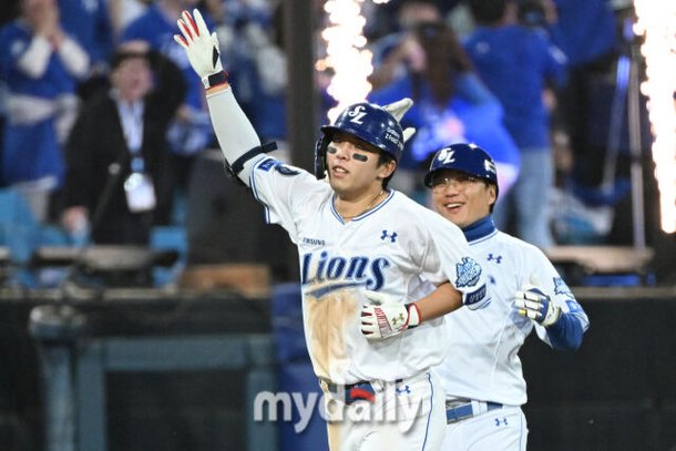 '3홈런 12타점 OPS 2.135' 美친 김영웅 어떻게 상대해야 하나…"걸러야죠" 삼성 투수들도 이구동성 [MD대구 PO4] : 네이트 스포츠