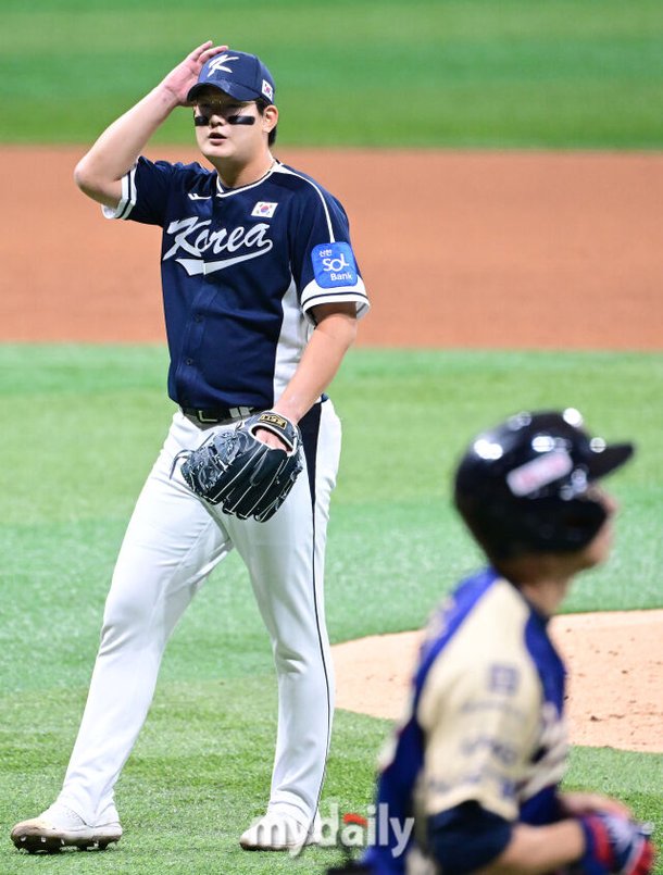 "솔직히 변화구 던지기 꺼리는 느낌" 김서현 156km 포심 OK, 그런데 왜 변화구 1개도 안 던졌나…포수 사인 '거부'[MD고척] : 네이트 스포츠