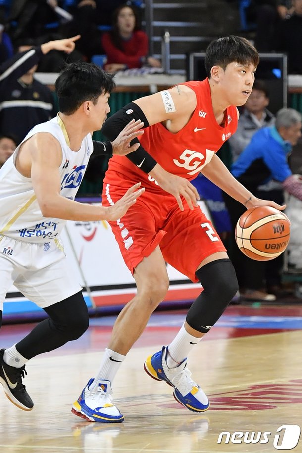 '헤인즈 31점' SK, KCC 꺾고 6연패 탈출(종합) : 네이트 스포츠