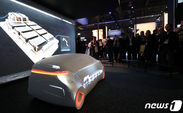 [CES]"5G, 날아오르다"…산업 지형도 바꾸는 '게임 체인저' : 네이트 뉴스