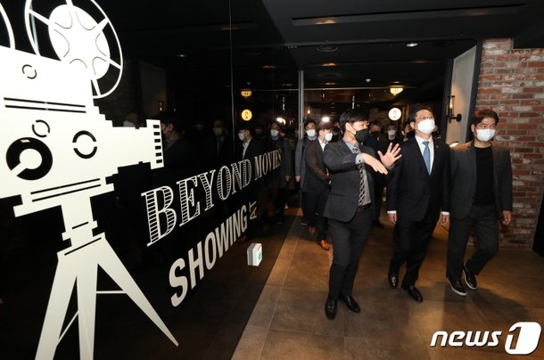 NH證 "CJ CGV, 실적 회복 기대감 주가 선반영…투자의견 '중립' : 네이트 뉴스