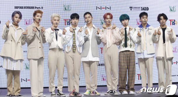 T1419, 코로나19 선제적 검사·자가격리…"헤어숍 직원 확진" : 네이트 연예