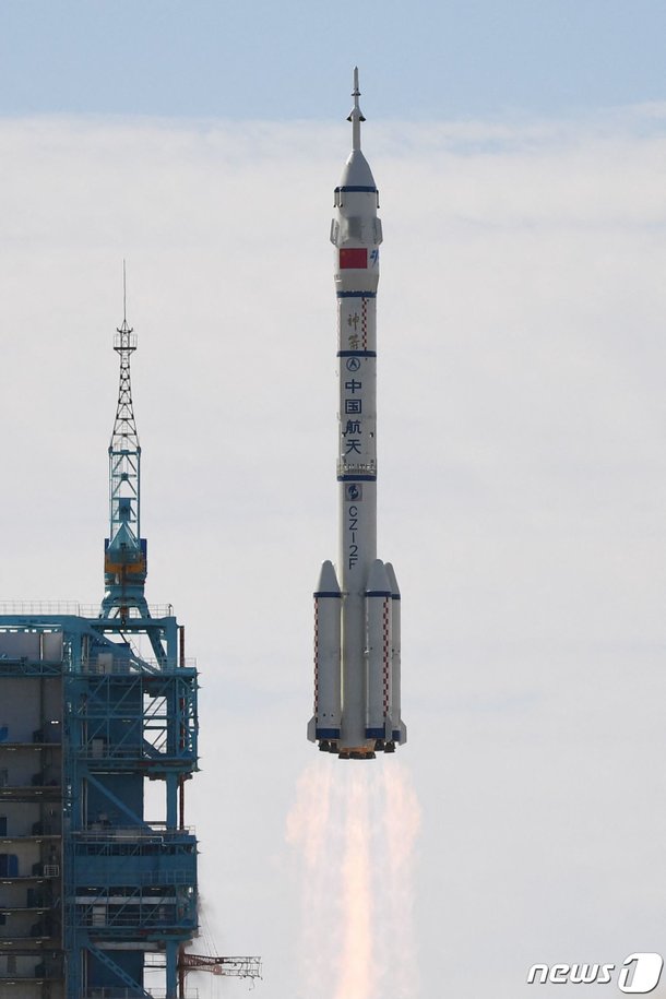 中, 2033년 화성에 유인 우주선 발사 계획…美에 도전장 : 네이트 뉴스