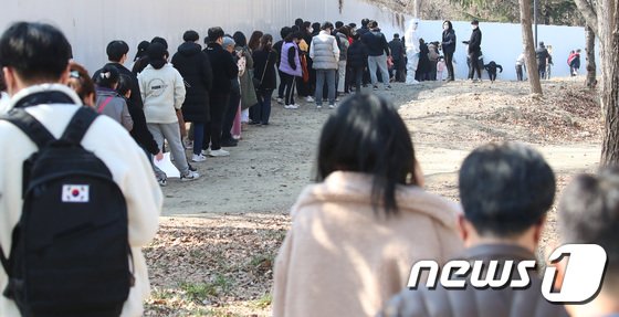 코로나19 신규 확진자 34만 돌파 네이트 뉴스