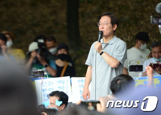 광주시민 만난 이재명…"죄송하고 감사" : 네이트 뉴스