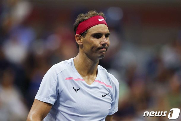 '메이저 최다 우승자' 나달, 티아포에 덜미…테니스 US오픈 16강 탈락 : 네이트 스포츠