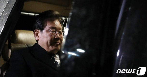 이재명 2차 조사도 진술 거부하다 귀가 네이트 뉴스
