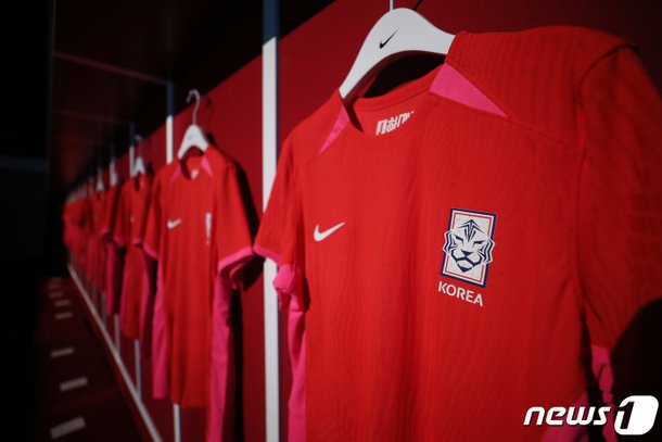 나이키 여자 축구대표팀 새 유니폼 공개 네이트 스포츠