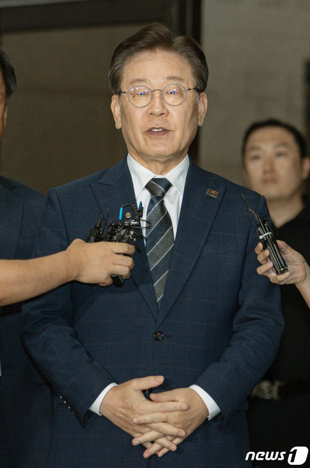 이재명 대표 13시간 만에 끝난 검찰 조사 네이트 뉴스