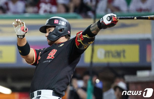 '박병호 결승타+쐐기 투런포' KT, SSG 3-0 제압…2위 수성 : 네이트 스포츠