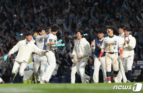 '파죽지세' NC, SSG에 3연승으로 스윕…30일부터 KT와 PO[준PO3](종합) : 네이트 스포츠