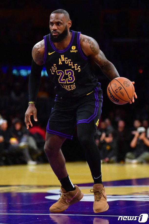 르브론, NBA 사상 첫 통산 3만9000점 돌파…레이커스도 대승 : 네이트 스포츠