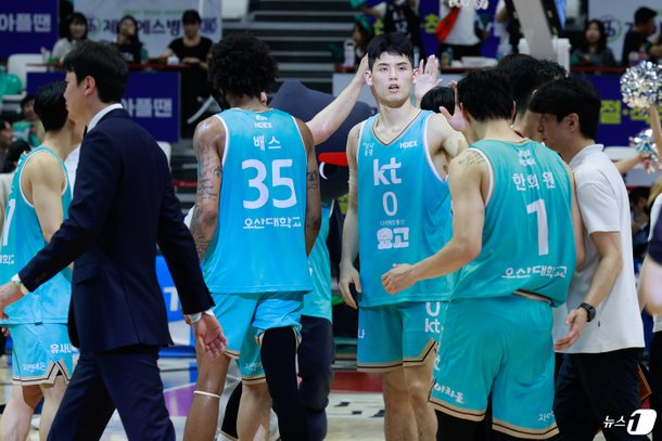 KT 'PO 5차전으로 가자' : 네이트 스포츠