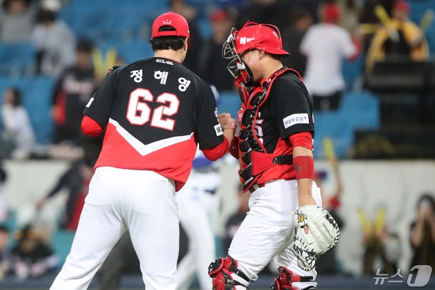 프로야구 KIA, NC 꺾고 1위 수성…LG·SSG 나란히 2연승(종합) : 네이트 스포츠