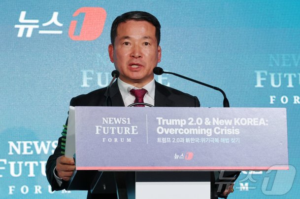 [NFF2025]'K-해양방산의 지향점' 밝히는 천정수 전무 : 네이트 뉴스