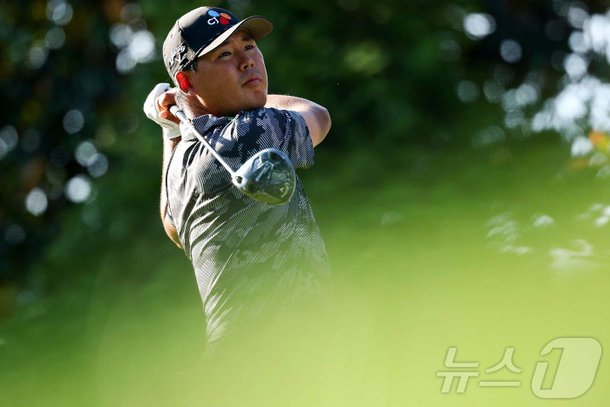 김시우 PGA 챔피언십 3R 공동 5위…생애 첫 '메이저 톱10' 도전(종합) : 네이트 스포츠