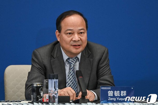 배터리 세계 1위 CATL 회장, APEC 방한…정의선 만나 협력 확대 : 네이트 뉴스