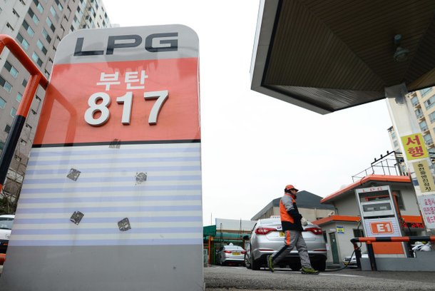 SK가스·E1, 7월 LPG 가격 인하로 가닥…인하 폭 '고심' : 네이트 뉴스