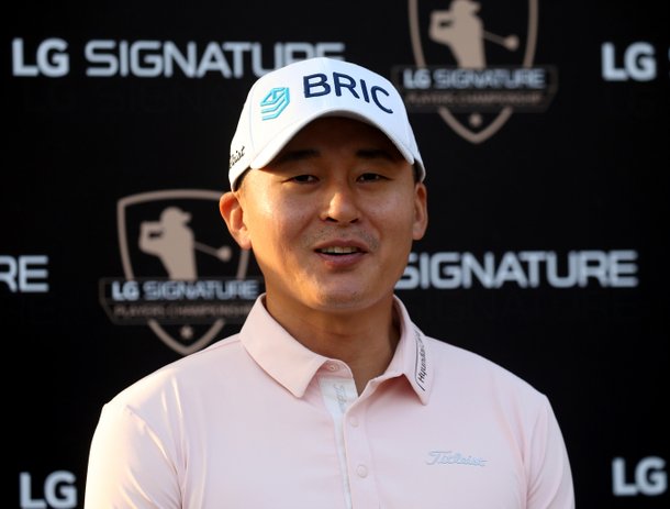 [KPGA] 이성호, LG시그니처 2R 선두…김주형·고군택, 1타차 공동2위 : 네이트 스포츠