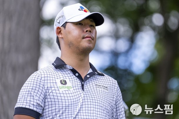 [PGA] '1R 공동선두' 김시우 "퍼터 그립 교체 적중" : 네이트 스포츠