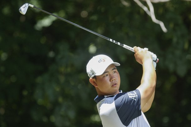스무살 김주형, PGA 최연소 2승 우승 보인다…3R 공동선두 : 네이트 스포츠