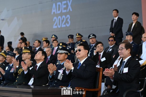 윤석열 대통령,서울 아덱스(ADEX) 2023' 개막식 참석 : 네이트 뉴스