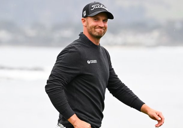 [PGA] AT＆T 악천후로 4R 취소…클라크 '행운의 48억원' : 네이트 스포츠