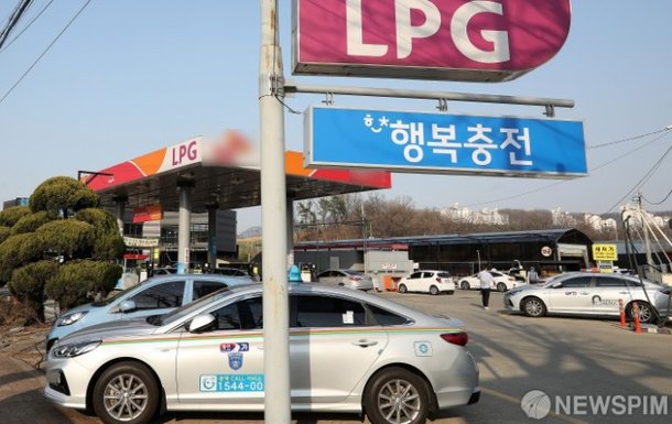 SK가스·E1, LPG 공급가격 5개월째 동결…"소비자 부담 고려" : 네이트 뉴스