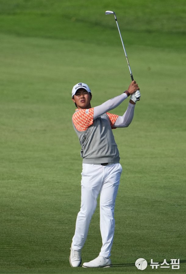 [PGA] 김성현, 푼타카나 챔피언십 1R 공동 14위 : 네이트 스포츠