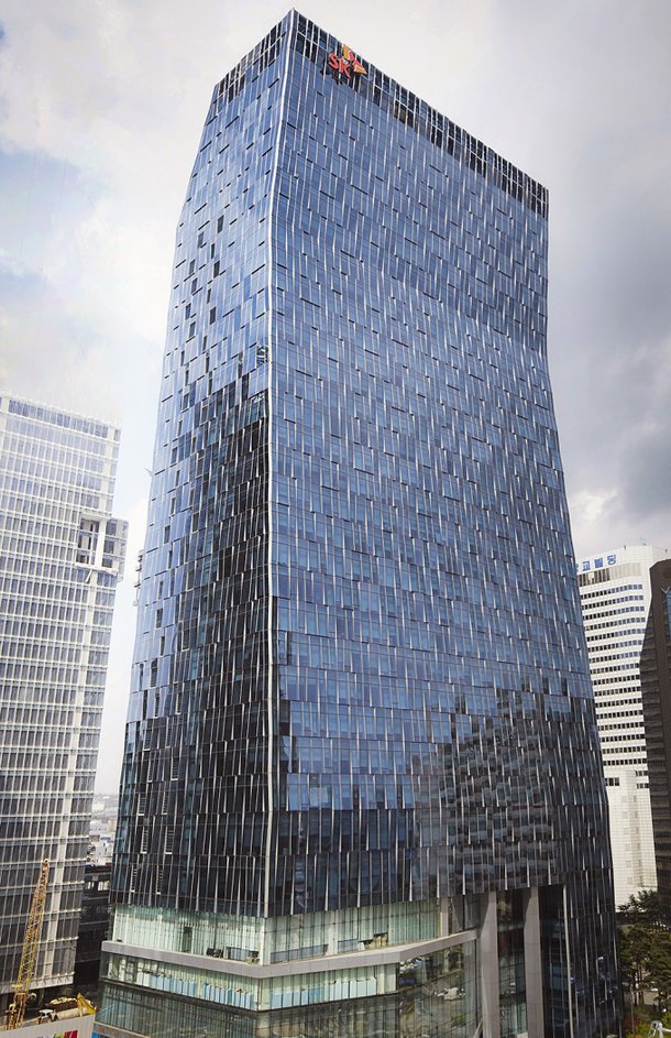 SKT, 태광·미래에셋이 보유한 SKB 지분 1조원에 산다 : 네이트 뉴스