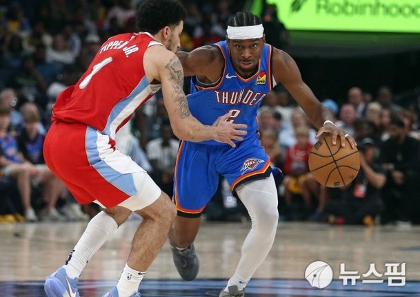 [NBA] 오클라호마시티, 멤피스에 4연승…PO 2R 선착 : 네이트 스포츠