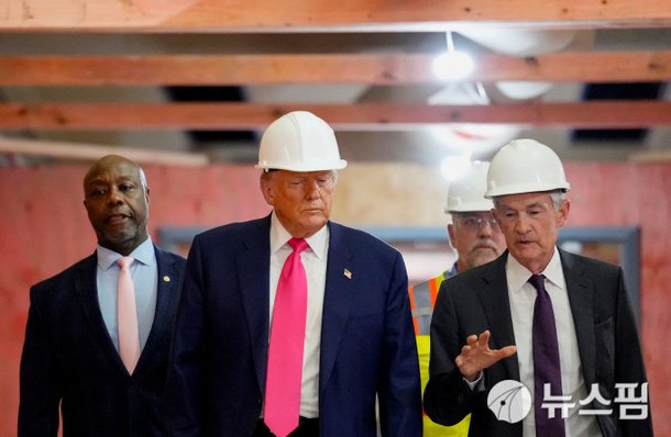 FOMC 6일 전 연준 찾아간 트럼프…"금리 좀 내리면 좋겠다" : 네이트 뉴스