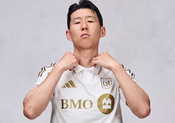 손흥민 연봉 LAFC 절반인 '약 181억원'…美 MLS 최고 대우 : 네이트 스포츠
