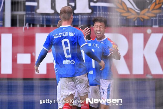 '멀티골' 이재성, 獨키커 선정 3R 베스트11 & MVP : 네이트 스포츠