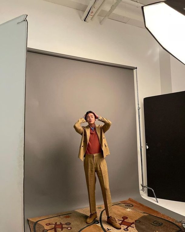 SF9 로운, 190.5㎝ 우월 비율+훈훈 비주얼로 여심 저격[SNS★컷] | 아이돌24시 : 네이트 연예