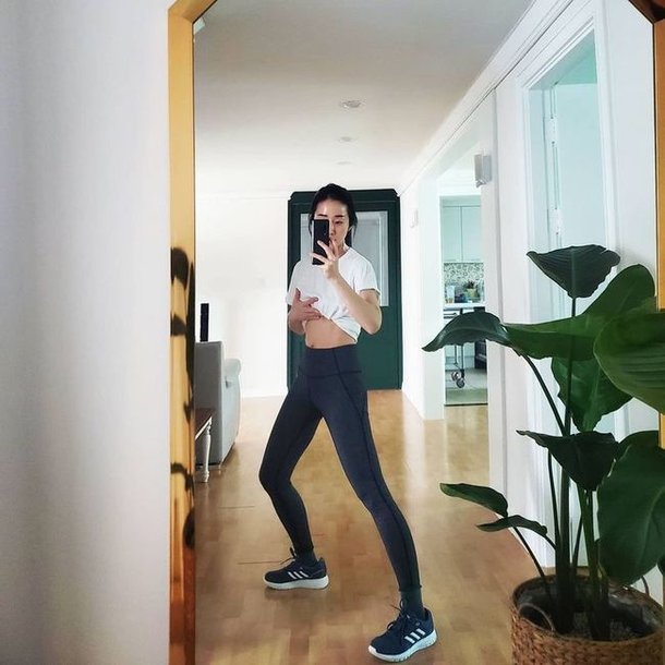 김경화, 167.9cm-51.9kg 몸매 인증 "갱년기 아니고 성장기"[SNS★컷] : 네이트 연예