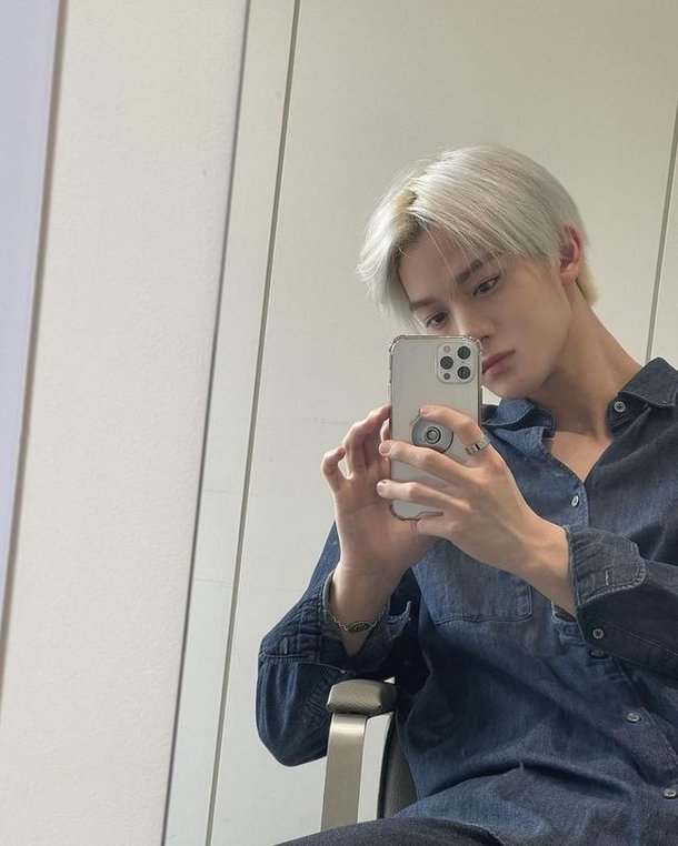 CIX 배진영, 소멸할 것 같은 작은 얼굴 '만찢남의 정석'[SNS★컷] : 네이트 연예