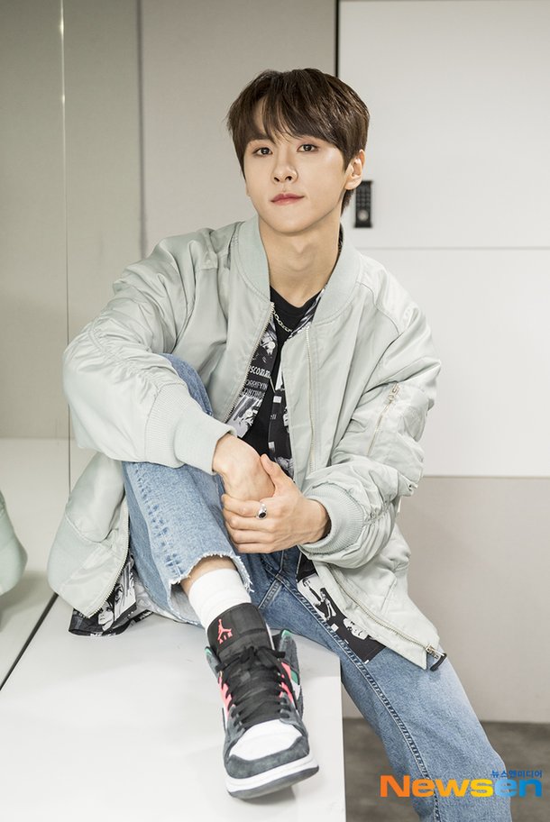 BAE173 유준, 롱다리 청바지핏~[포토엔HD] : 네이트 연예