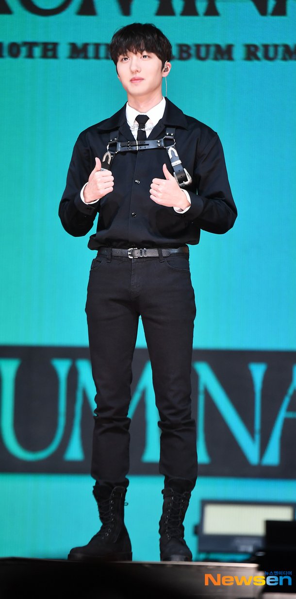 SF9 찬희, 자신감 넘치는 엄지[포토엔HD] : 네이트 연예