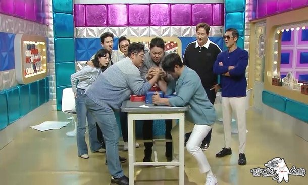 '라스' KCM "god 박준형 첫인상? 미국 갱인 줄 알았다" : 네이트 연예