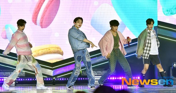 AB6IX, 신나게 즐기는 무대 [포토엔HD] : 네이트 뉴스