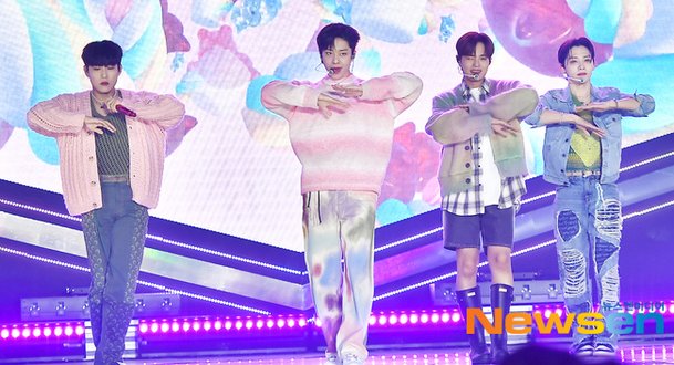 AB6IX, 빛나는 비주얼 [포토엔HD] : 네이트 뉴스