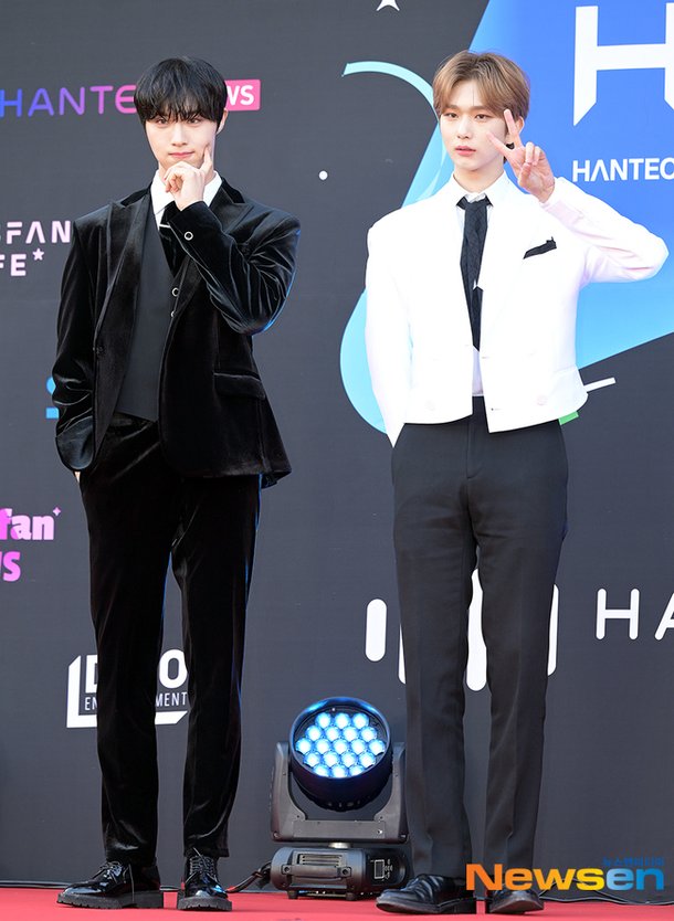 CIX 현석-이펙스 백승, 한터뮤직어워즈2022 MC 호흡[포토엔HD] : 네이트 연예