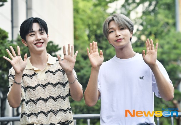 피크타임 준우승 세븐어스 오늘 뮤뱅 출근 합니다 [포토엔hd] 네이트 연예